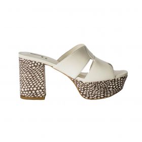 Jeannot| Sandali elegante, casual e Trendy|Collezione P/E 2022